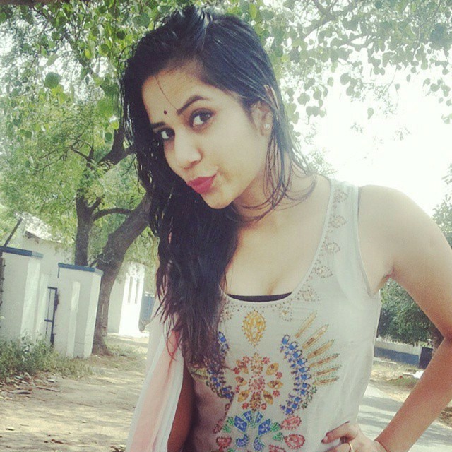 Indian Instagram Girls Photo Collection From All Cities | Damn Sexy