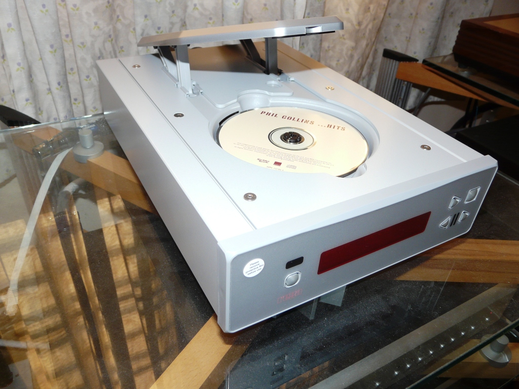 HiFi Unlimited: Rega's David? Rega Apollo-R CD Player.