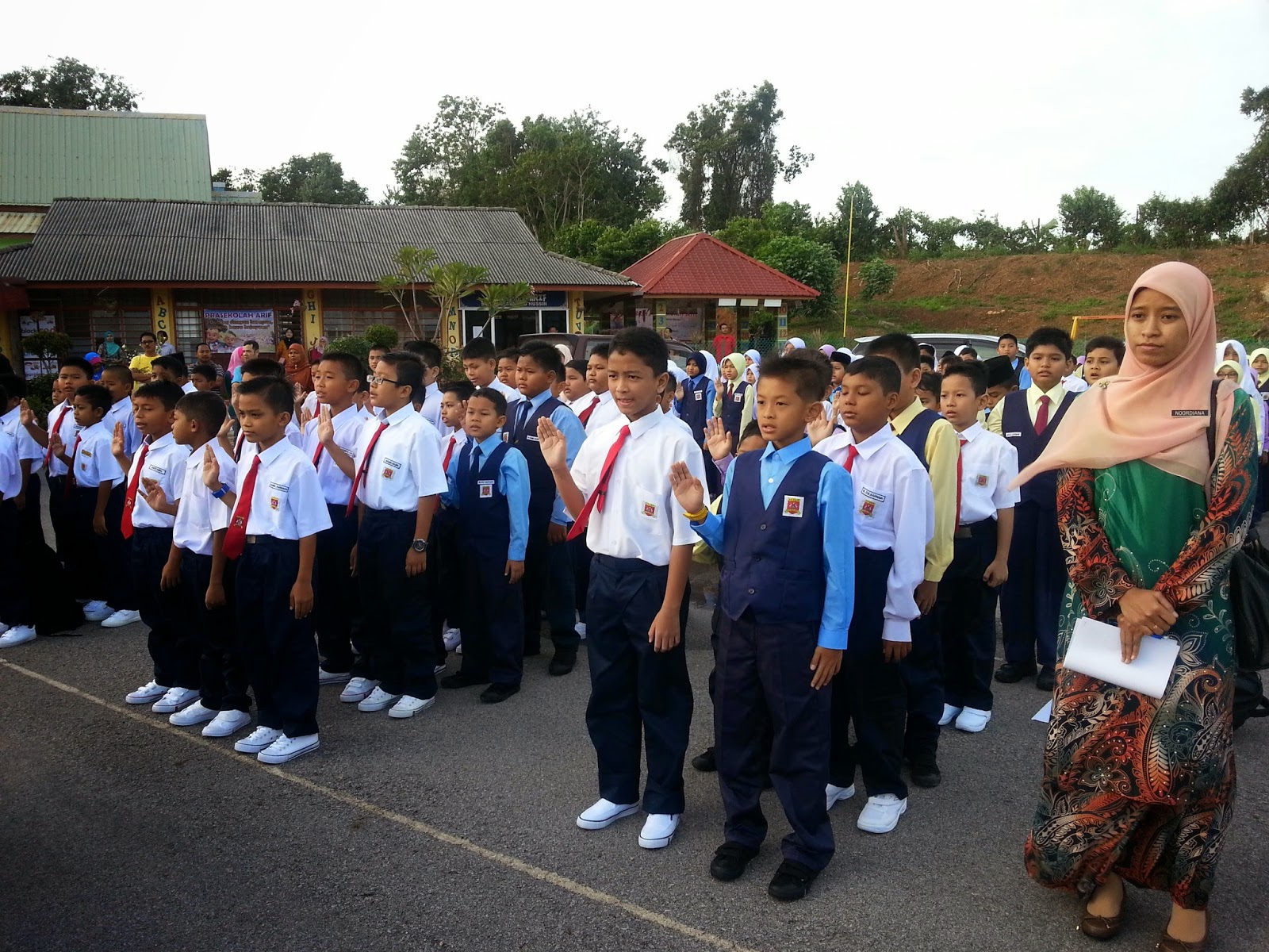 SEKOLAH KEBANGSAAN DATO' DEMANG HUSSIN