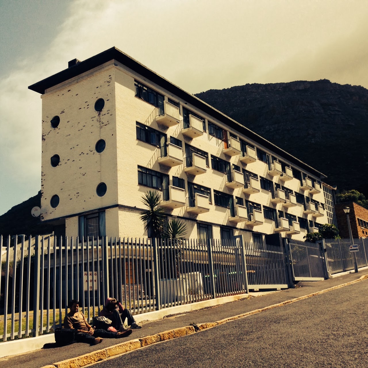 OH Architecture: OH16 Rex Trueform, Monatic & SA Naval College: Andrews ...