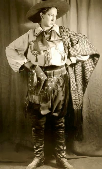 FORGOTTEN OPERA SINGERS : Ulysses Lappas (Tenor) (Alessandria 1888 – Athens 1971)