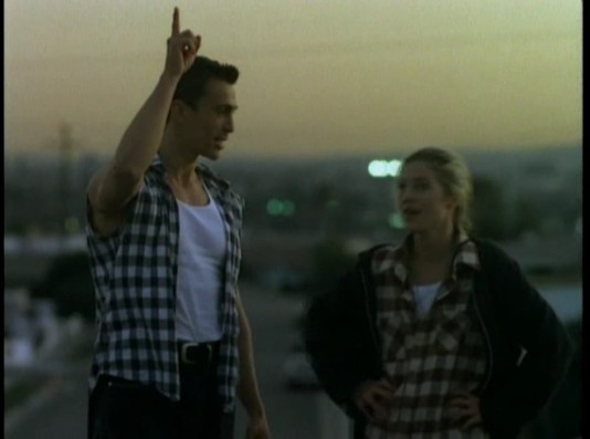 Vermin In The Attic: Reseña: Future War (1997)