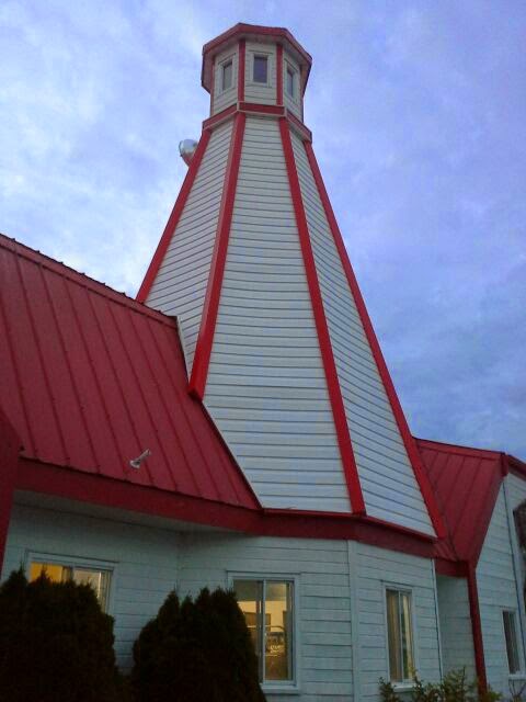 "The Charbor Chronicles": Dining Out at Capitaine Homard, Sainte-Flavie ...