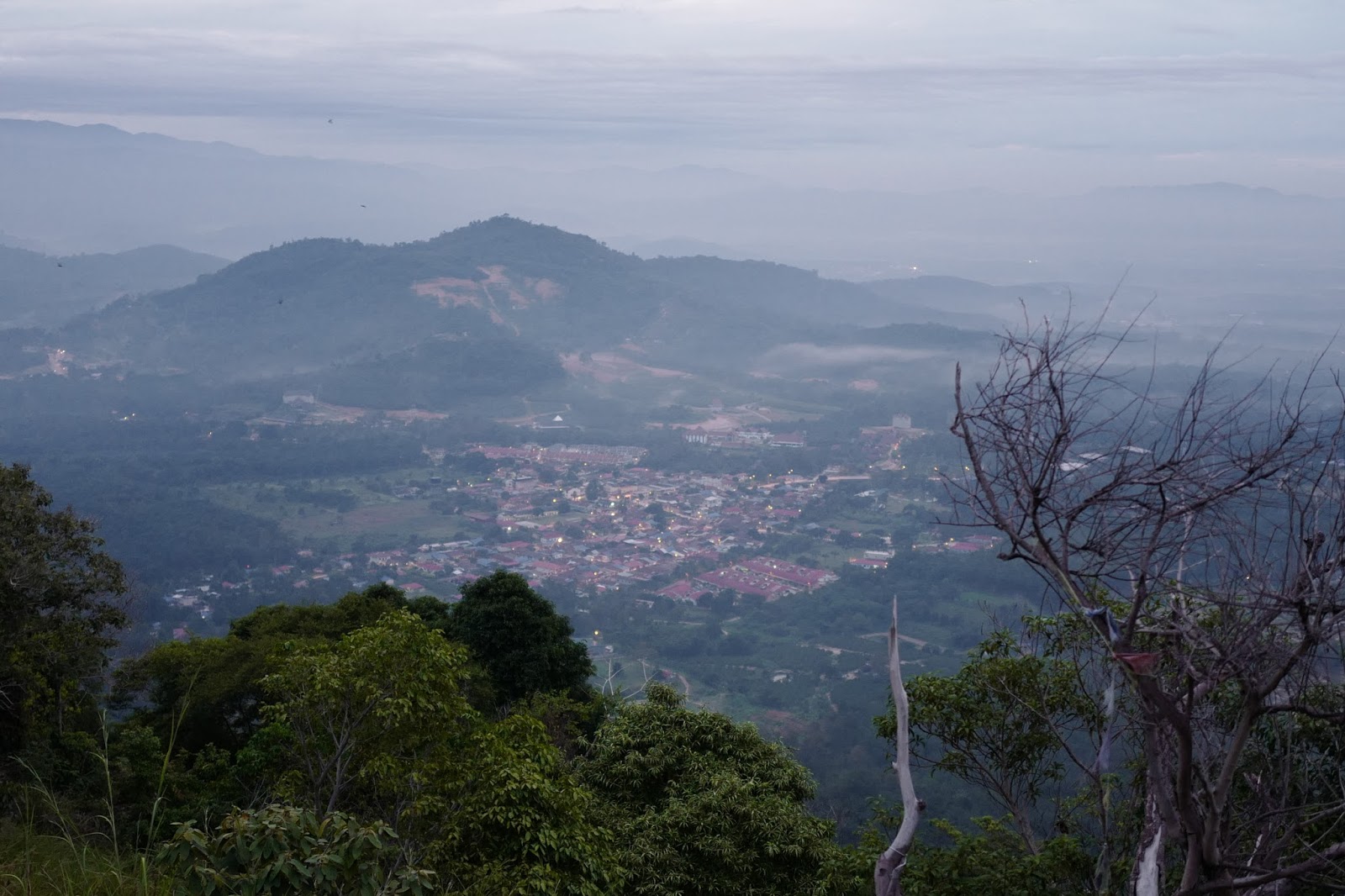 JE TunNel: PARADISE VALLEY @ Broga~ Redefining Adventure!
