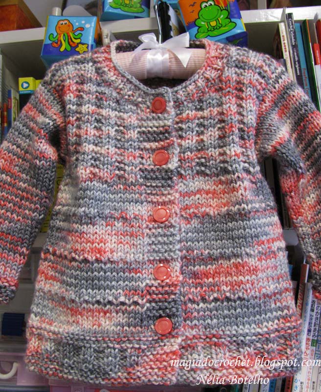 Magia do Crochet: Casaco em tricot para menina