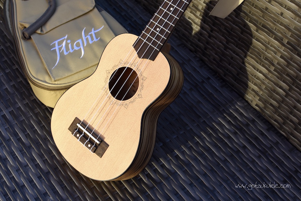 Flight DUS 320 SP/ZEB Soprano Ukulele REVIEW