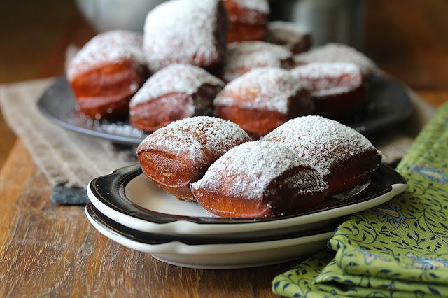 New Orleans Style Beignets | Karen's Kitchen Stories