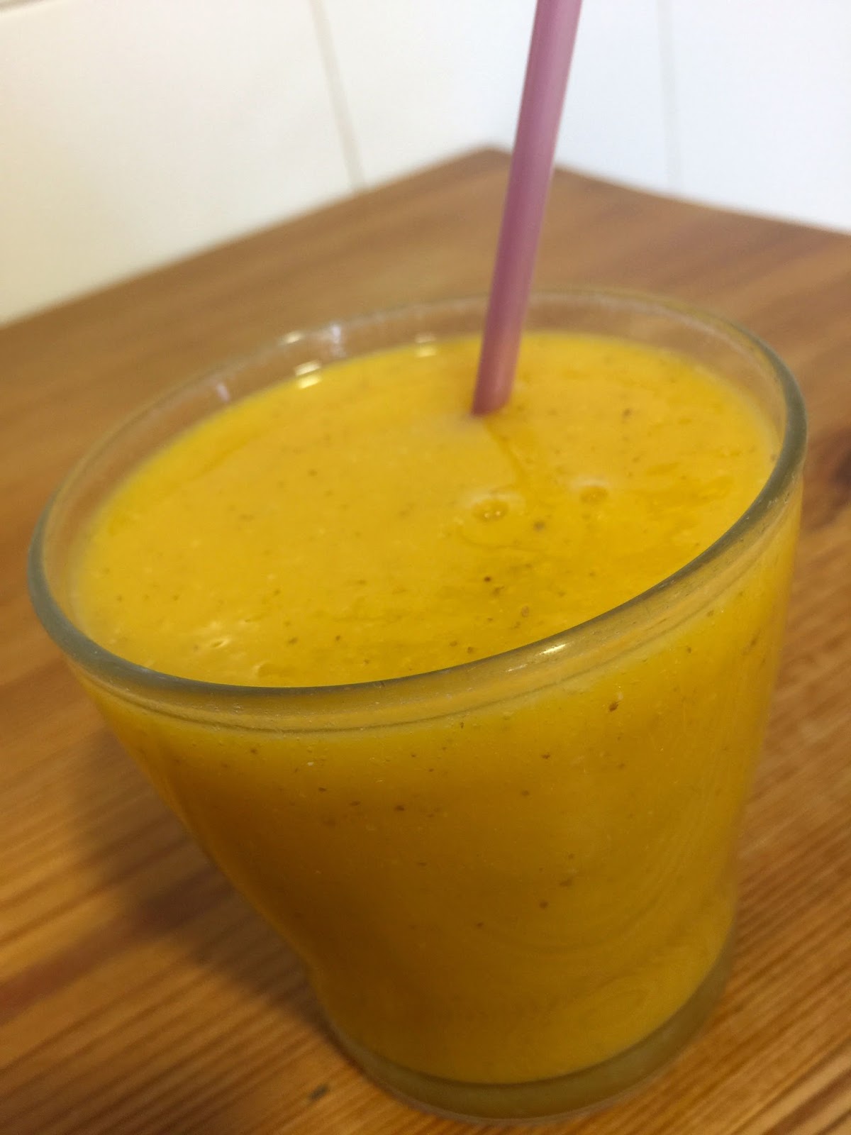 Batido de mango y naranja
