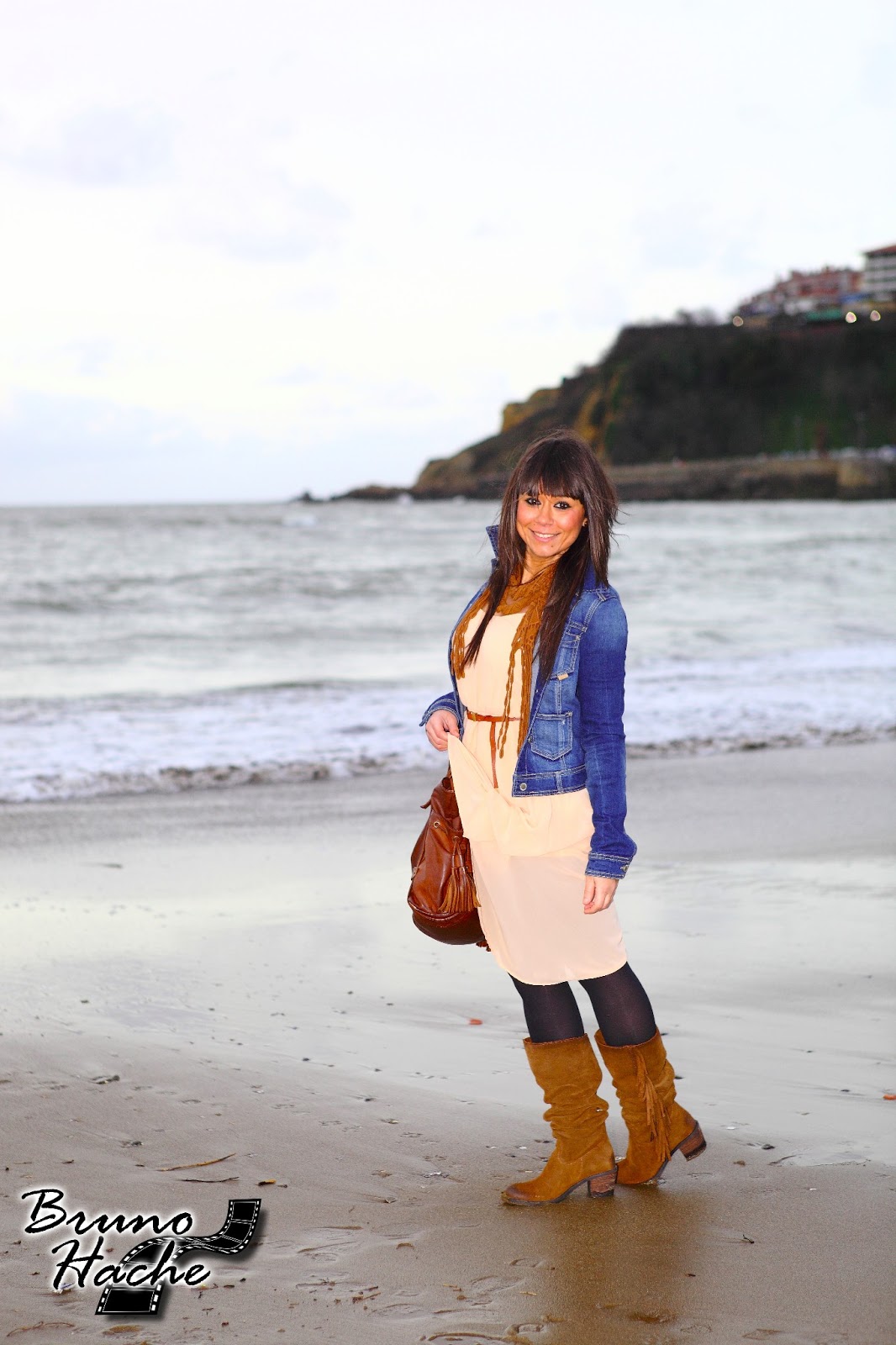 DOMINGO PLAYERO by BRUNO HACHE - la huella de mis tacones