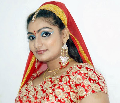 The Perfect Girl In India: Babilona Latest Stills