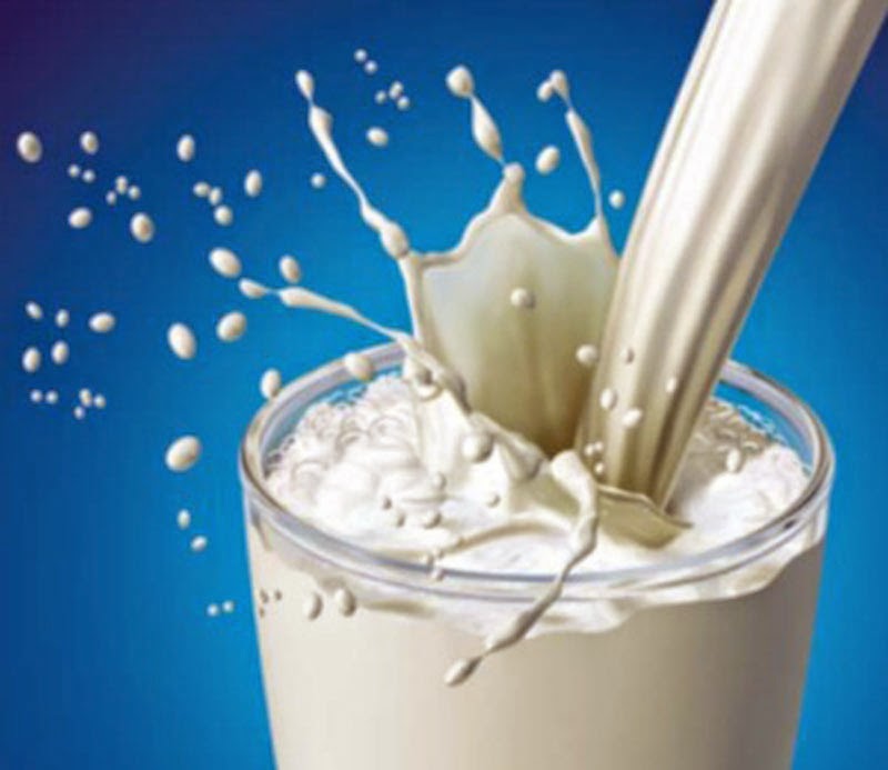 Susu Kambing Etawa Gomars: 10 MANFAAT SUSU UNTUK KESEHATAN