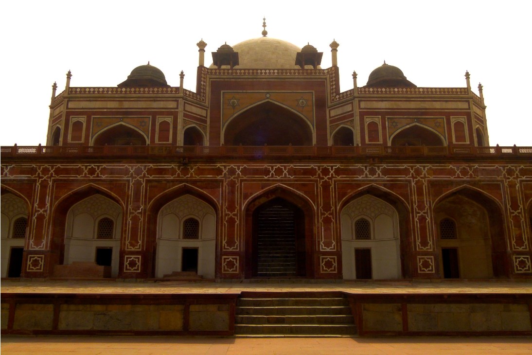 the viewing deck: New Delhi City Morning Tour (Humayun's Tomb & Red Fort)