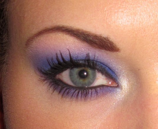 The Beautiful Life Of The Girl Next Door: Springy purple eyes