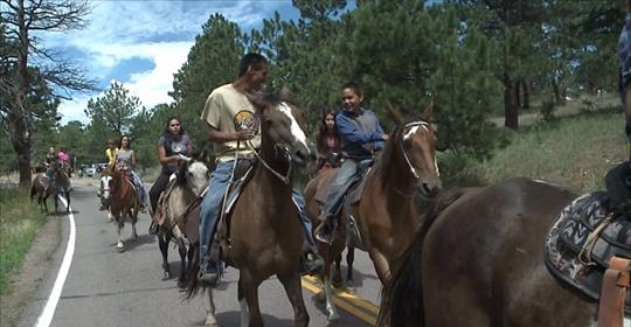 White Wolf : Horseback riders set out from Colorado to help Native ...