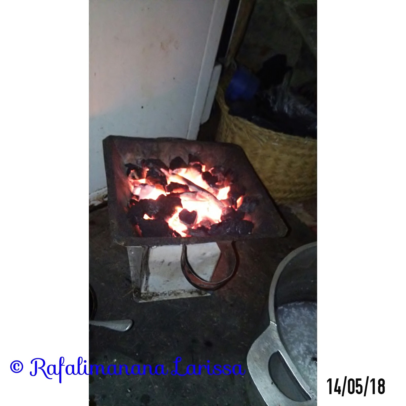 LE GODROGODRO : GATEAU DE RIZ MALGACHE