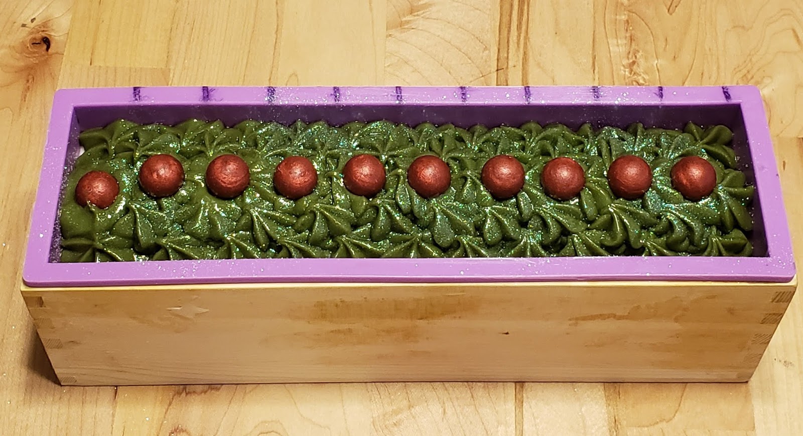 Aromatic Suds: Christmas Wreath Cold Process Soap