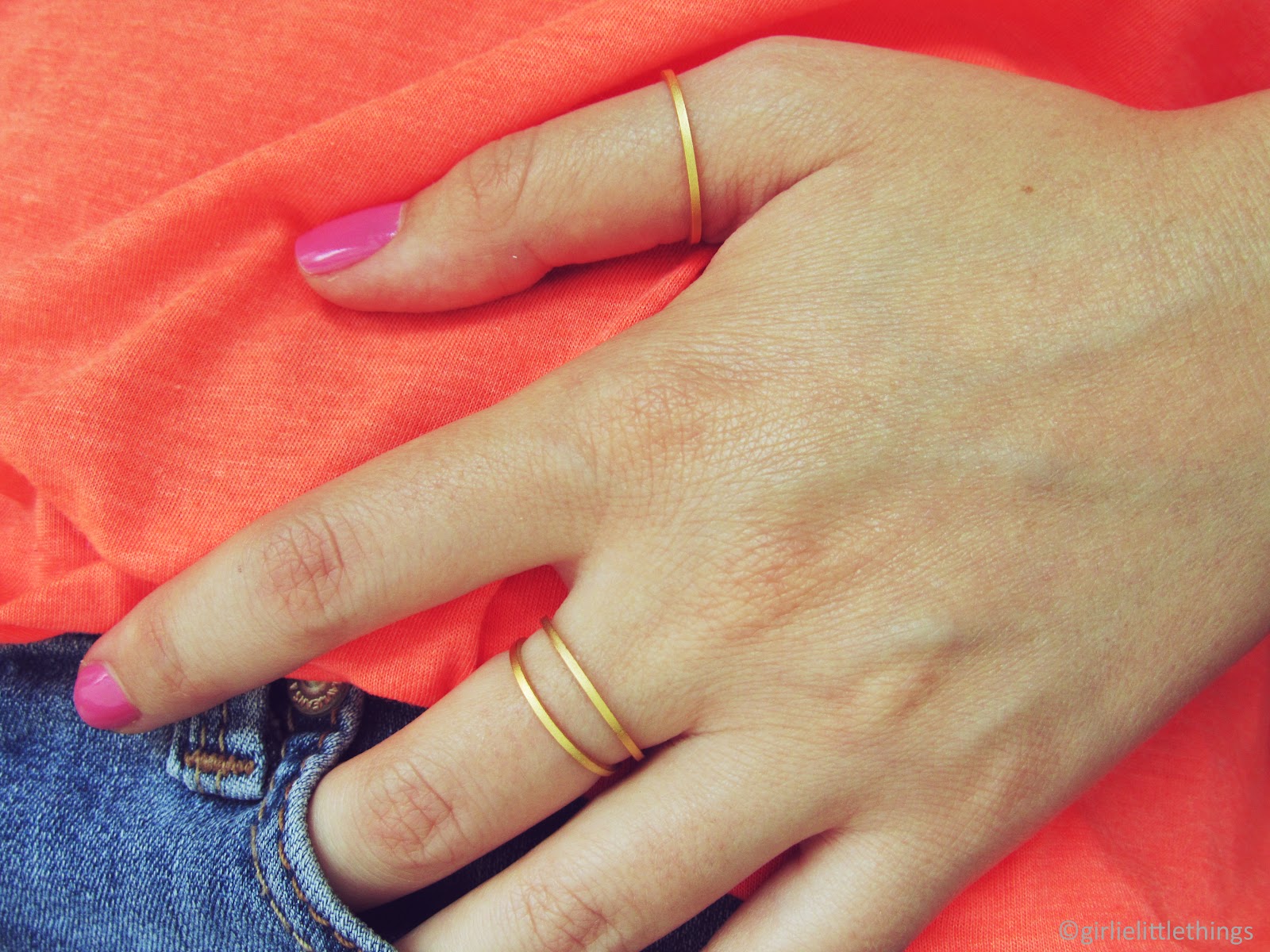 BURCU ARKUT: How would you wear your Thin Rings?