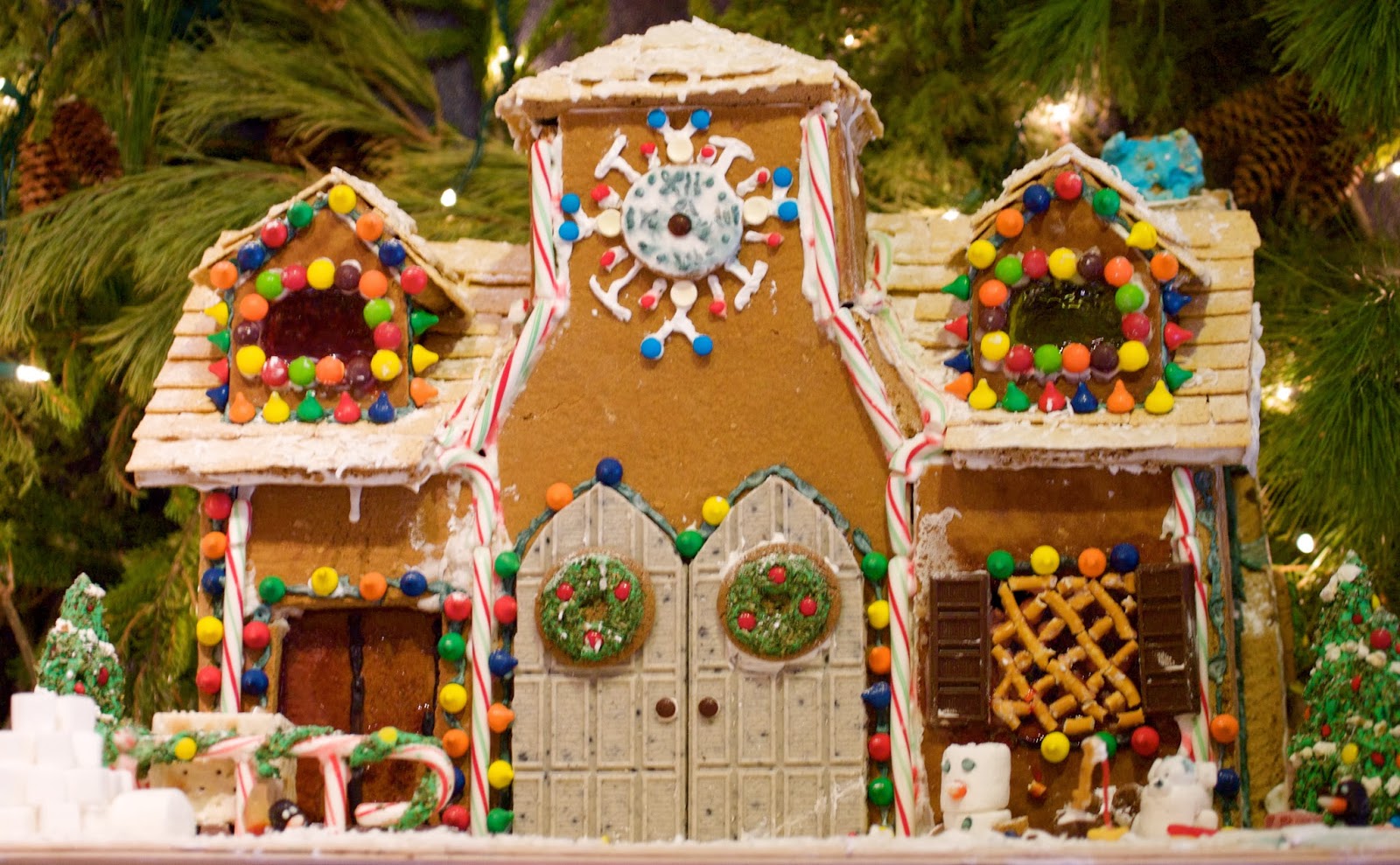 Shoreline Area News: Learn how to make Gingerbread houses in Senior ...