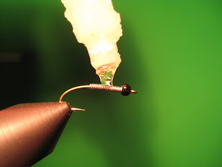 My Trout Fly: How to tie the Bloodworm (midge larvae)