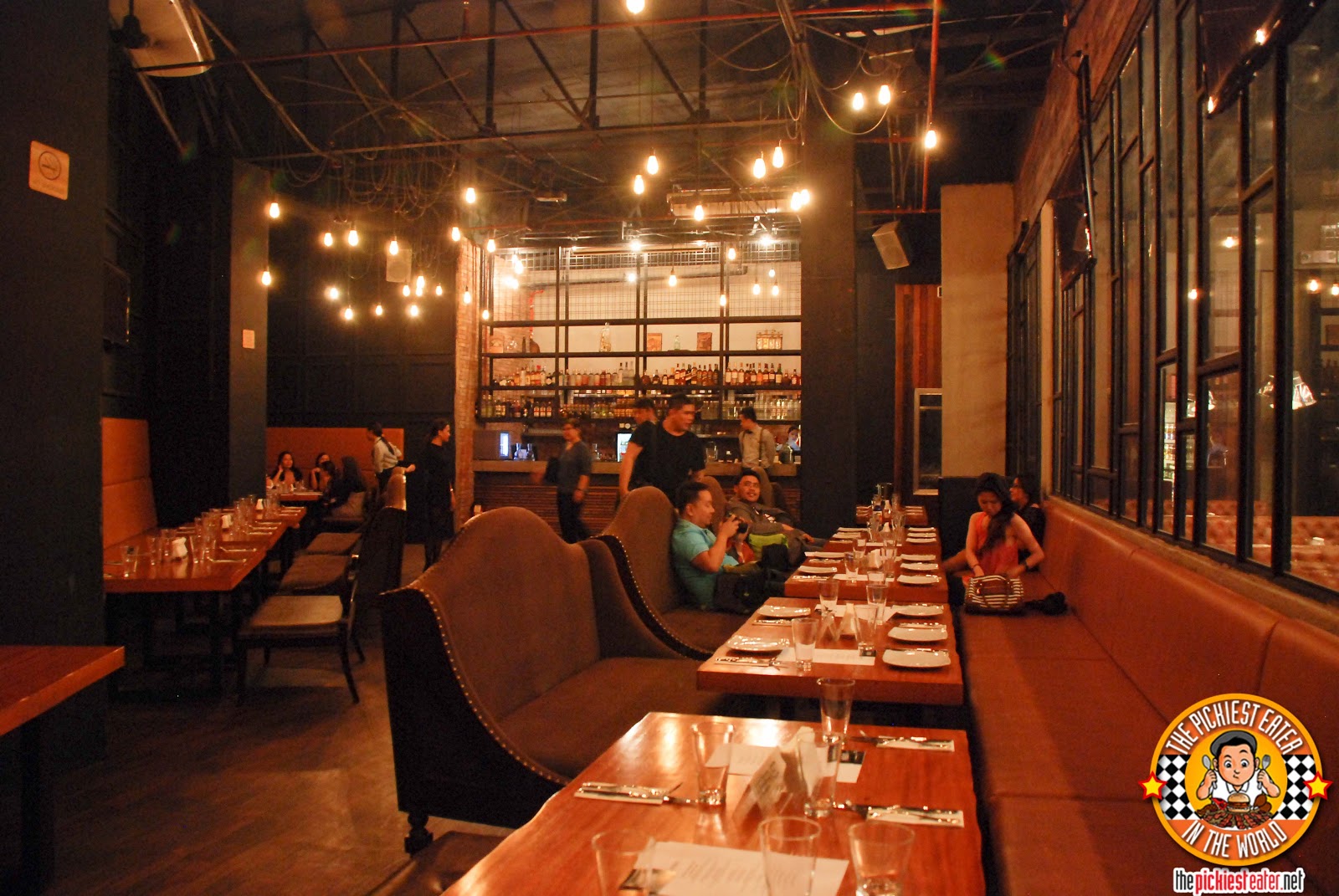 THE PICKIEST EATER IN THE WORLD: A NIGHT OUT AT URBN BAR & KITCHEN