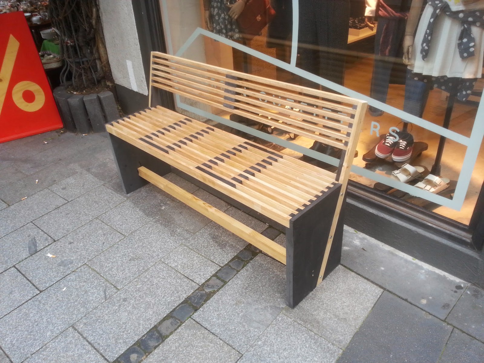 Urban Outfitters Bench at Rita Eustice blog