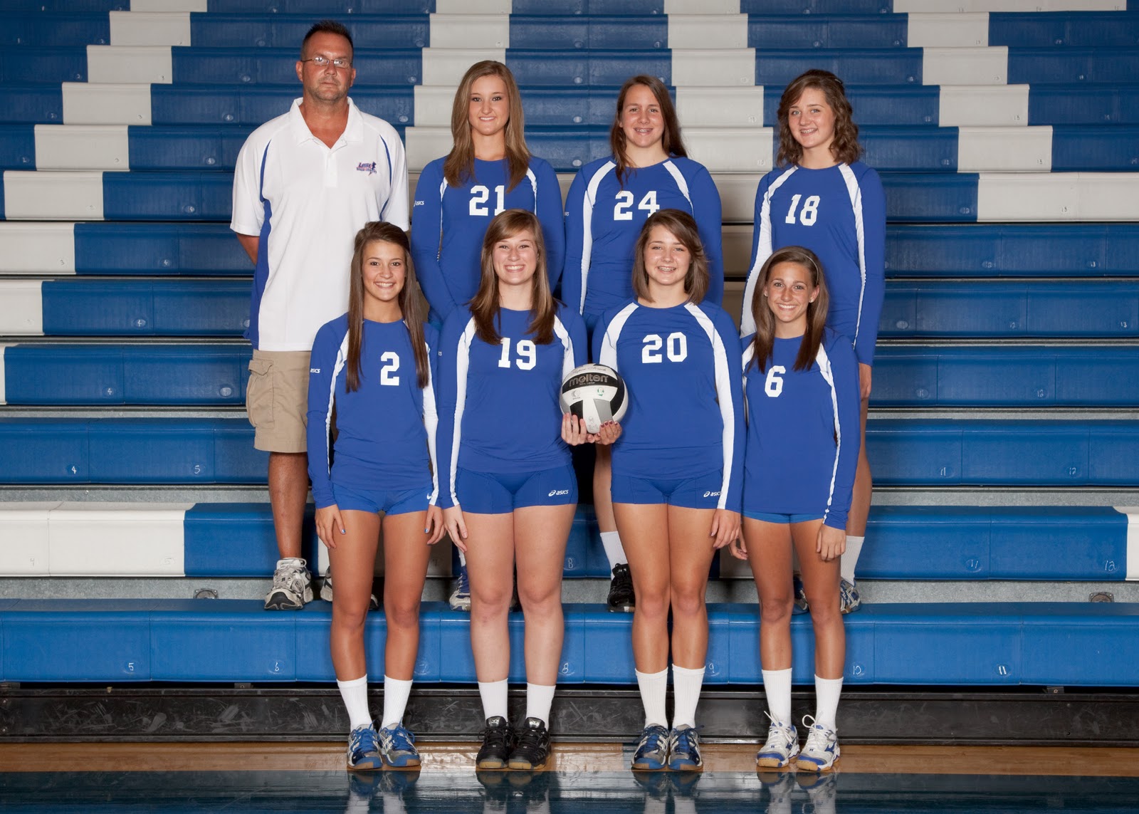 Spandex Thoughts: VOLLEYBALL TEAM PHOTOS: BLUE SHORTS EDITION
