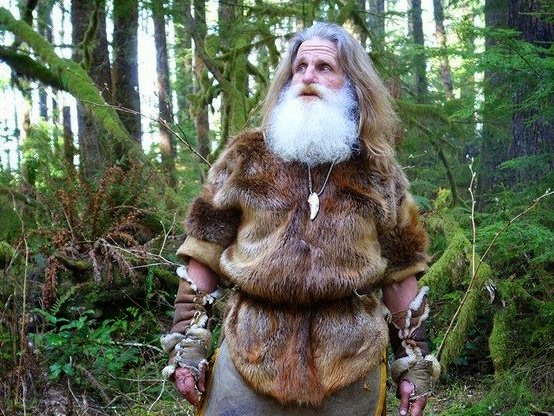 The Flying Tortoise: Mike Dodge Lives In A Tree, Travels Barefoot And ...