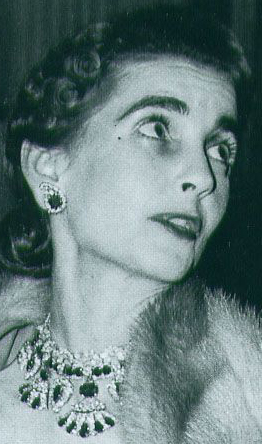 Tiara Mania: Barbara Hutton's Ruby Necklace Tiara