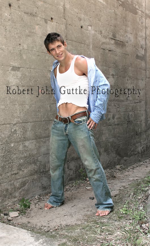 Favorite Hunks & Other Things: Robert J. Guttke: The Picture of...