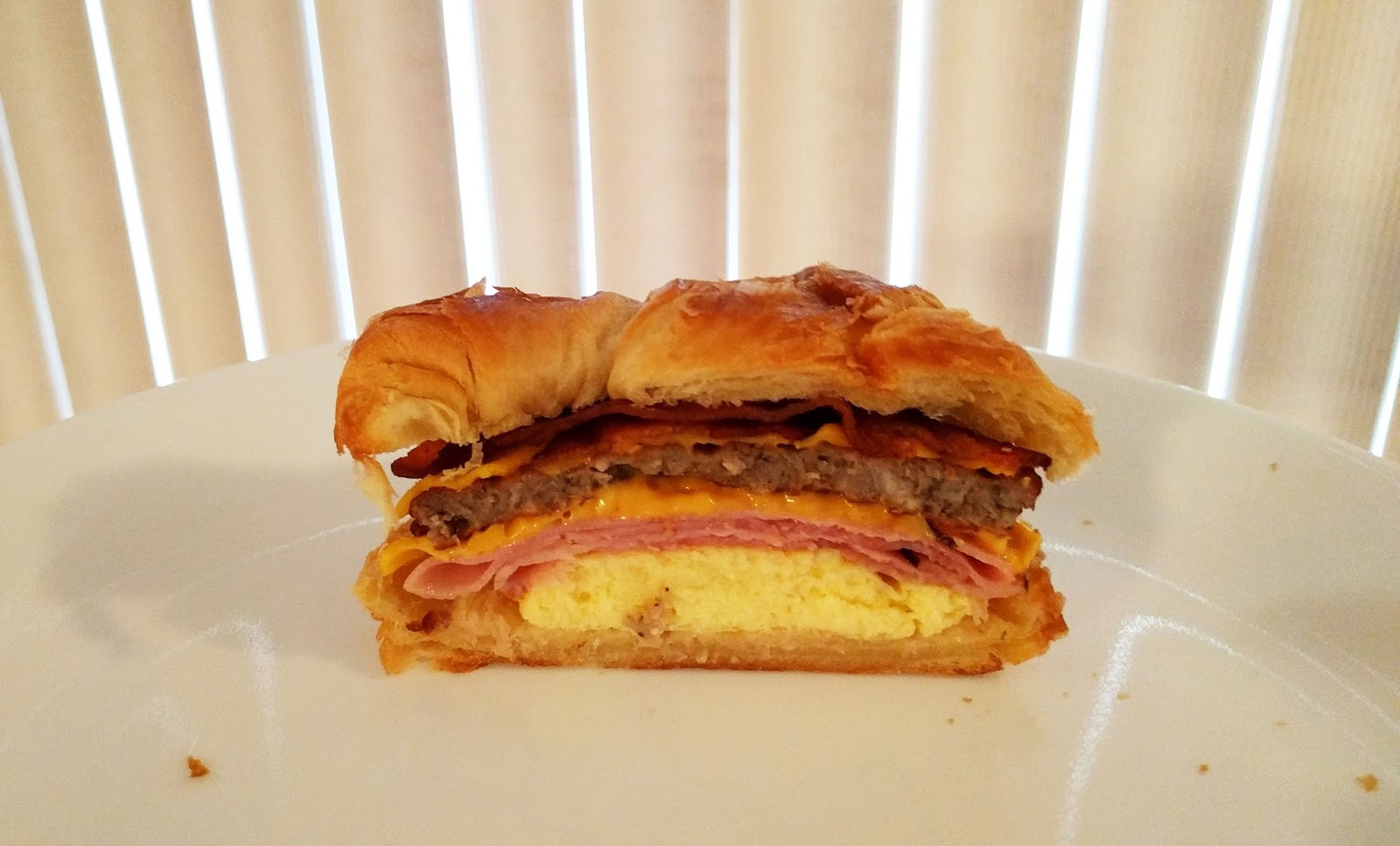 The Food Kingdom: Fully Loaded Crossainwich: Delivering the Smoky Goods