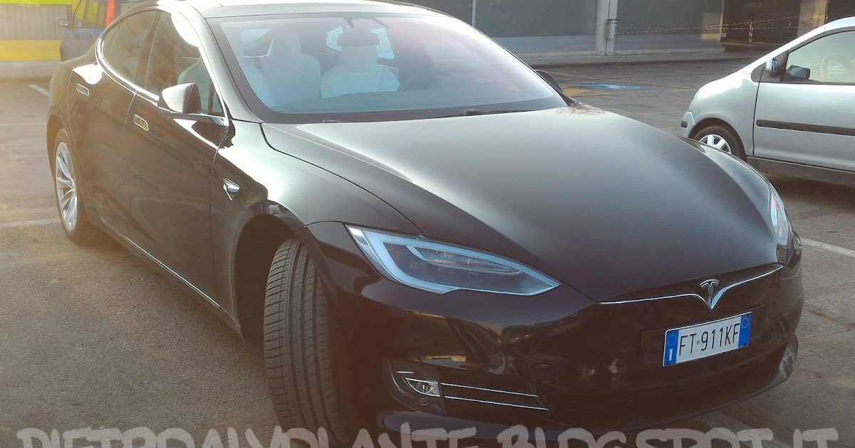Dietro al volante: La mia prima Tesla