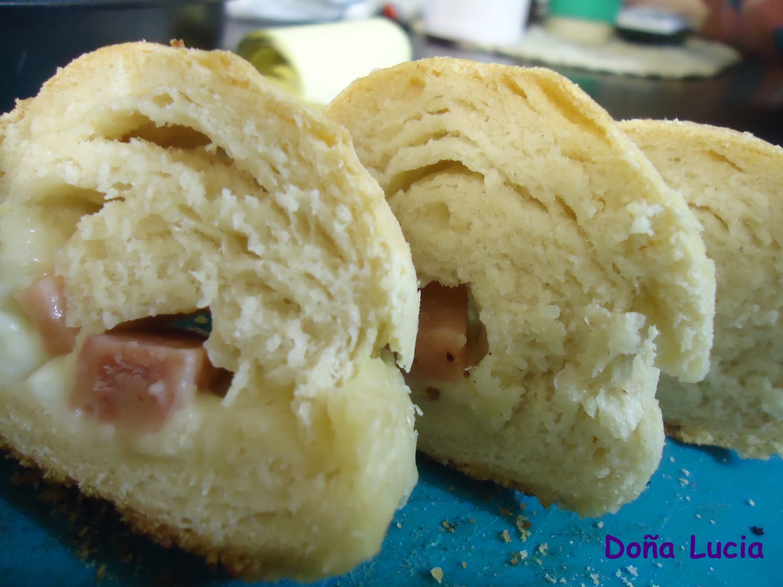 Doña Lucia Catering Artesanal: Pan Relleno con Jamon y Queso