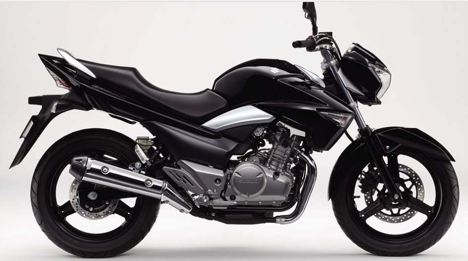 Inazuma 250: uma Suzuki bem comercial