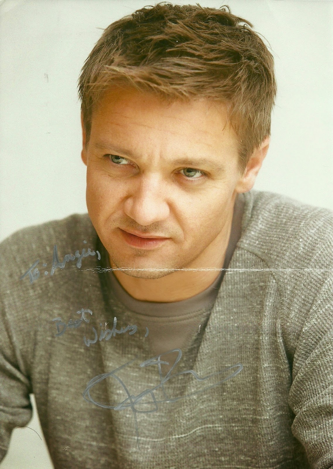 Angie's Autograph Successes: Jeremy Renner