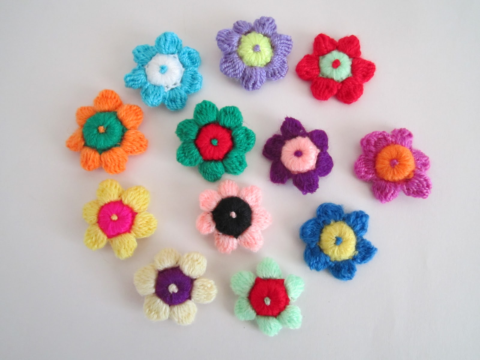 FIANAROSA: FLORES DE BOTÓN