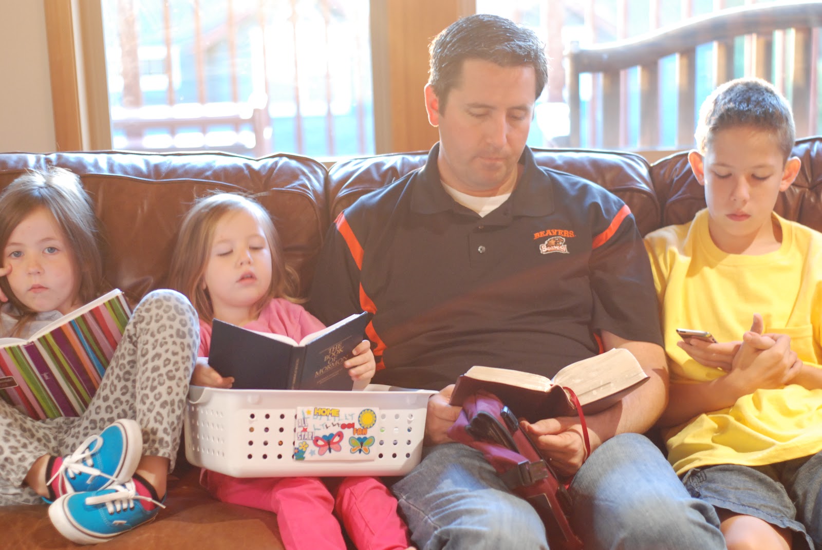 LDS Scripture Literacy: Scripture Study With the Moss Family