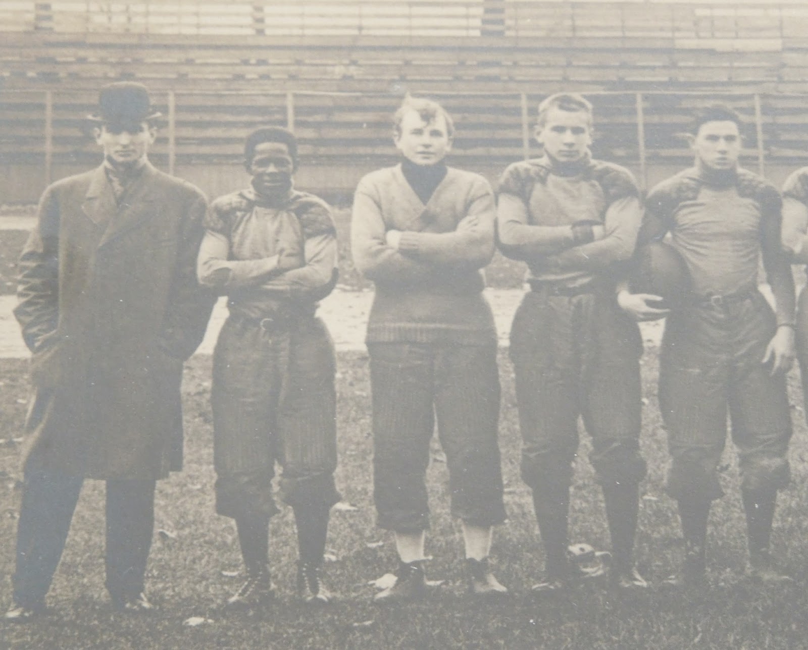 Football of Yore: Earliest Fritz Pollard Football Photo That Has ...