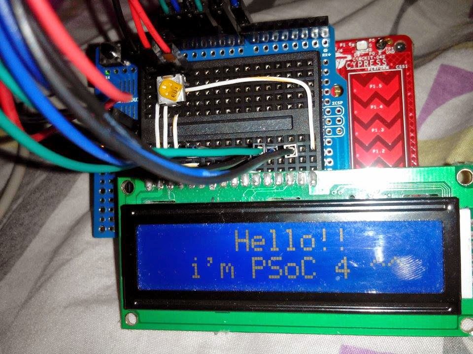 PSoC Latinoamérica: LCD_Char Custom - PSoC 4 - CY8CKIT-042