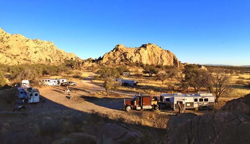 Camping and Horses : COUNCIL ROCK IN THE DRAGOON MOUNTAINS