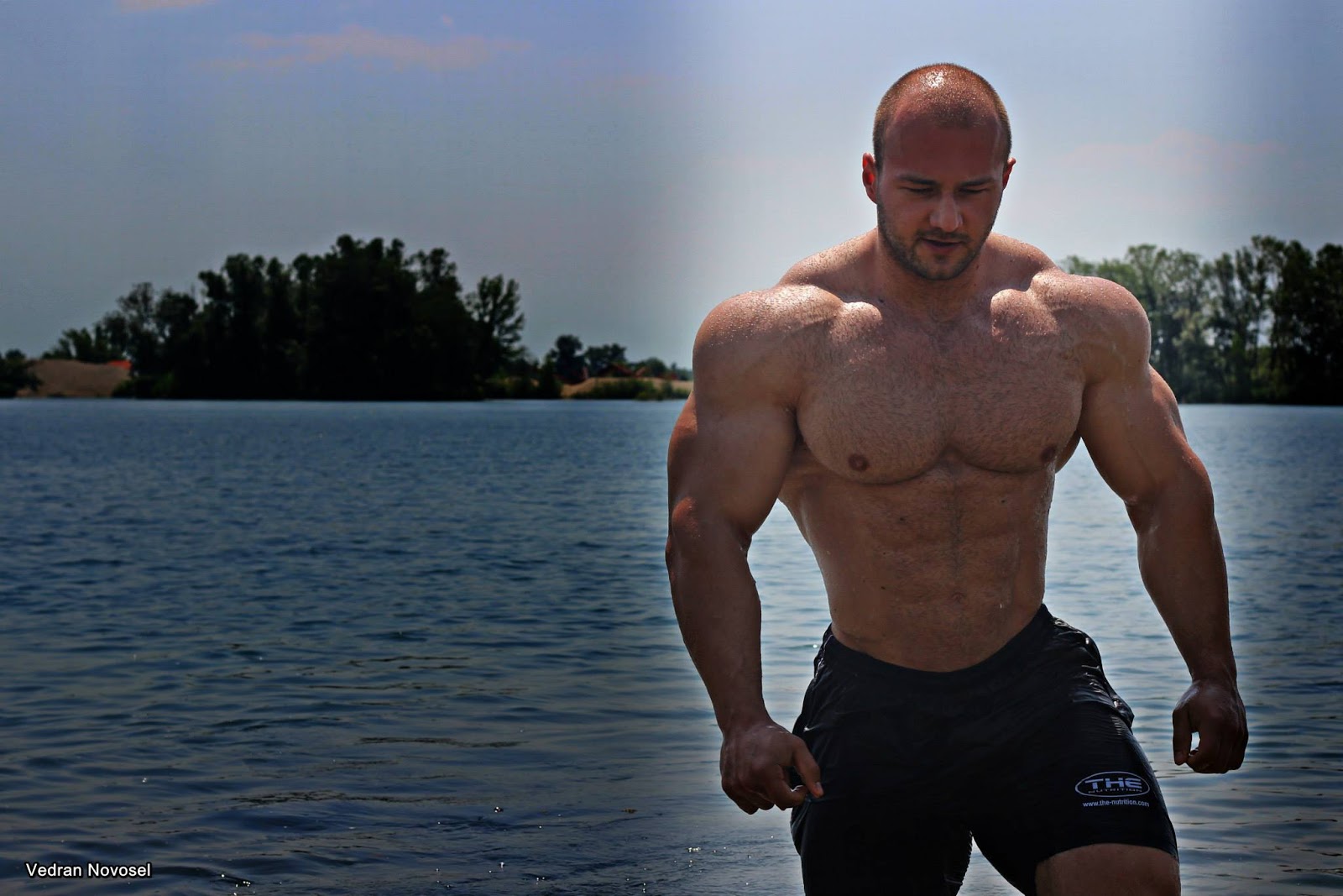 Muscle Lover: Croatian bodybuilder Pero Tomas