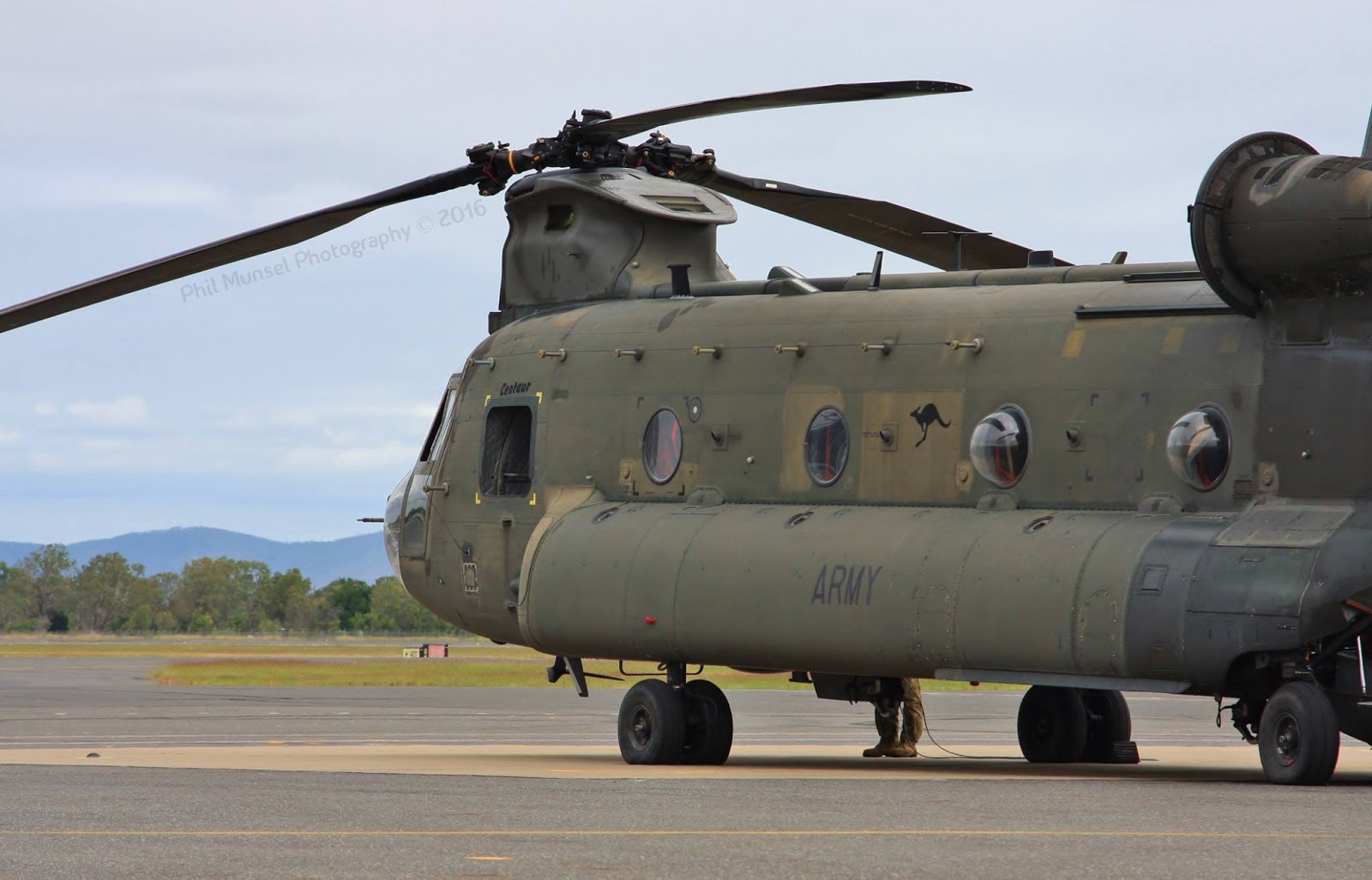 Air Queensland.blogspot: Australian Army Boeing CH-47 Chinook medium ...