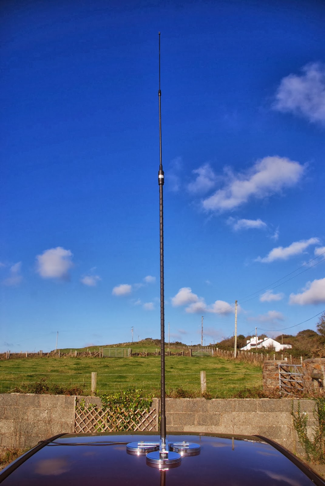 Real-World Amateur Radio: Mobile Antenna for HF
