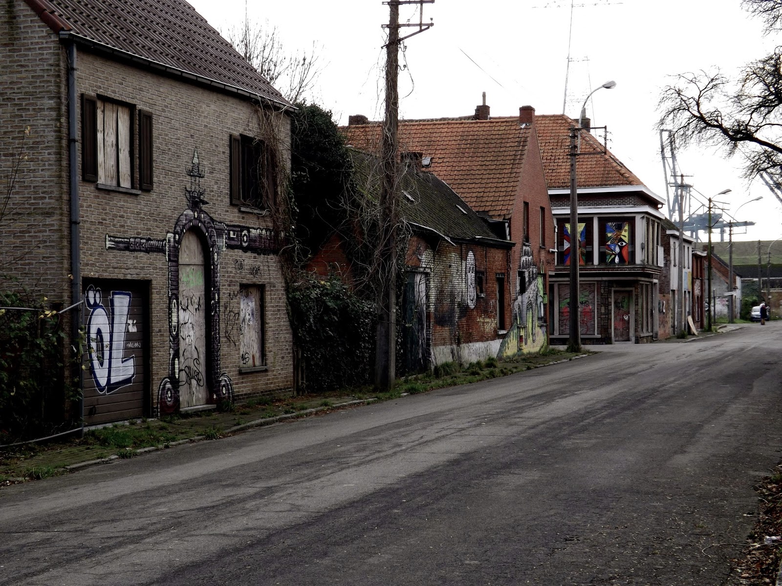 Enjoy: Verlaten spookstad: Doel - Belgie