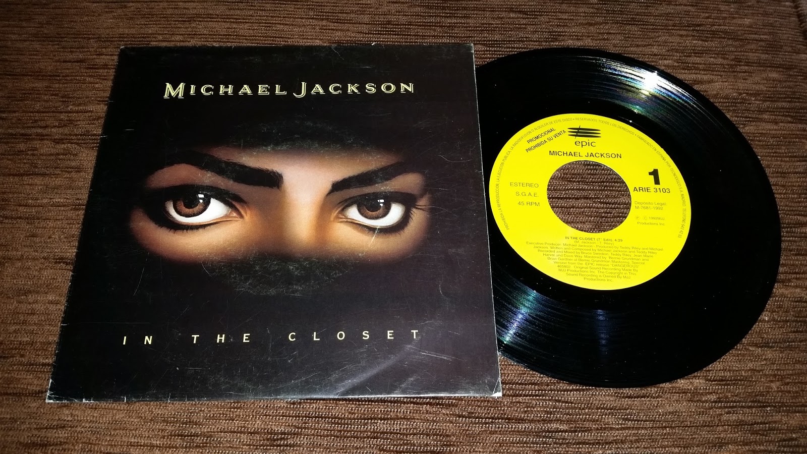Michael Jackson In The Closet Single