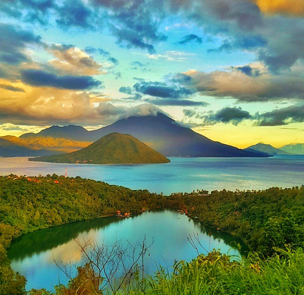 26 Tempat Wisata Di Maluku Utara Yang Menyenangkan