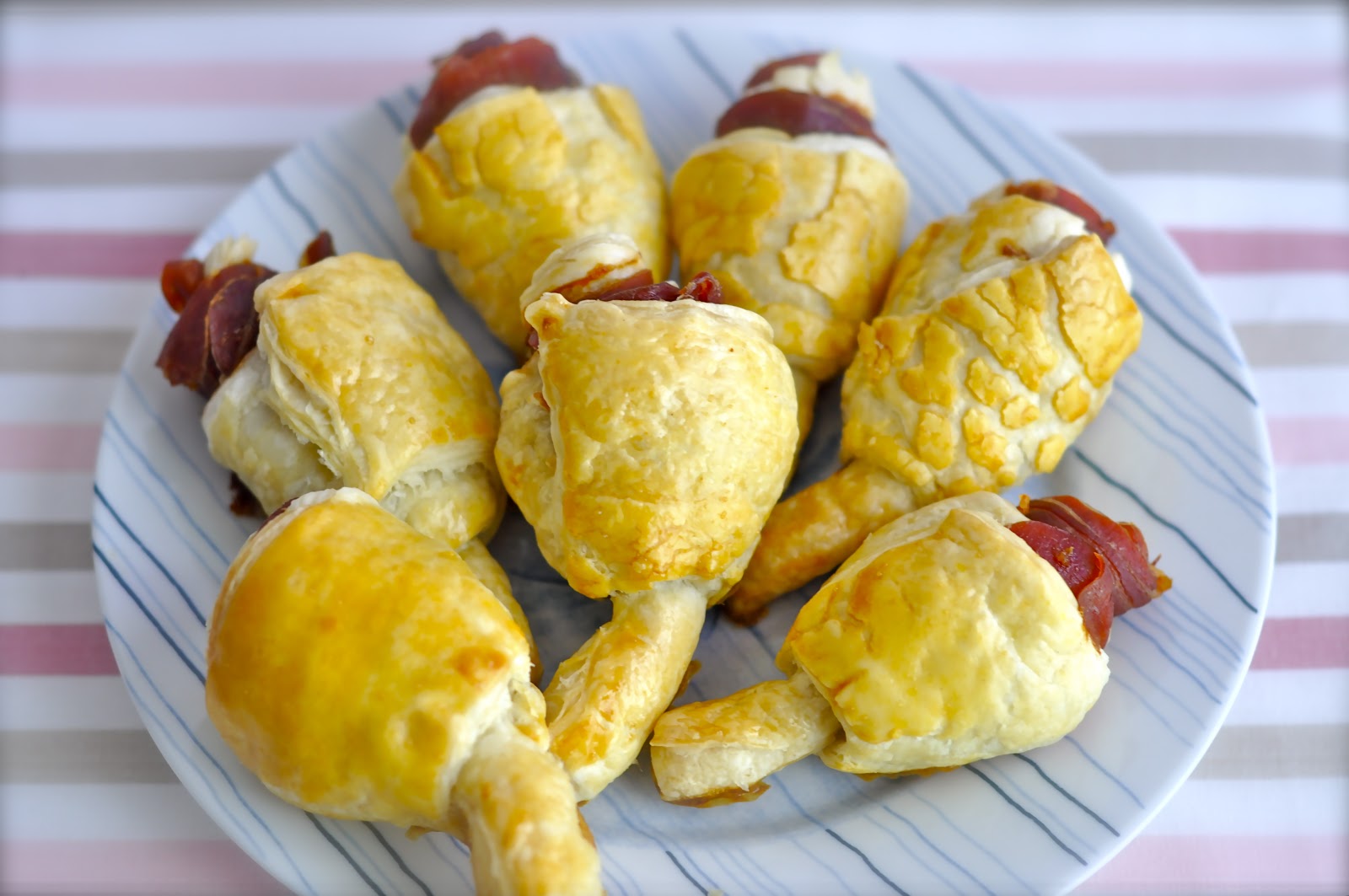 Un Delfín en mi Cocina: Rosas de Jamón (la primera receta salada!)