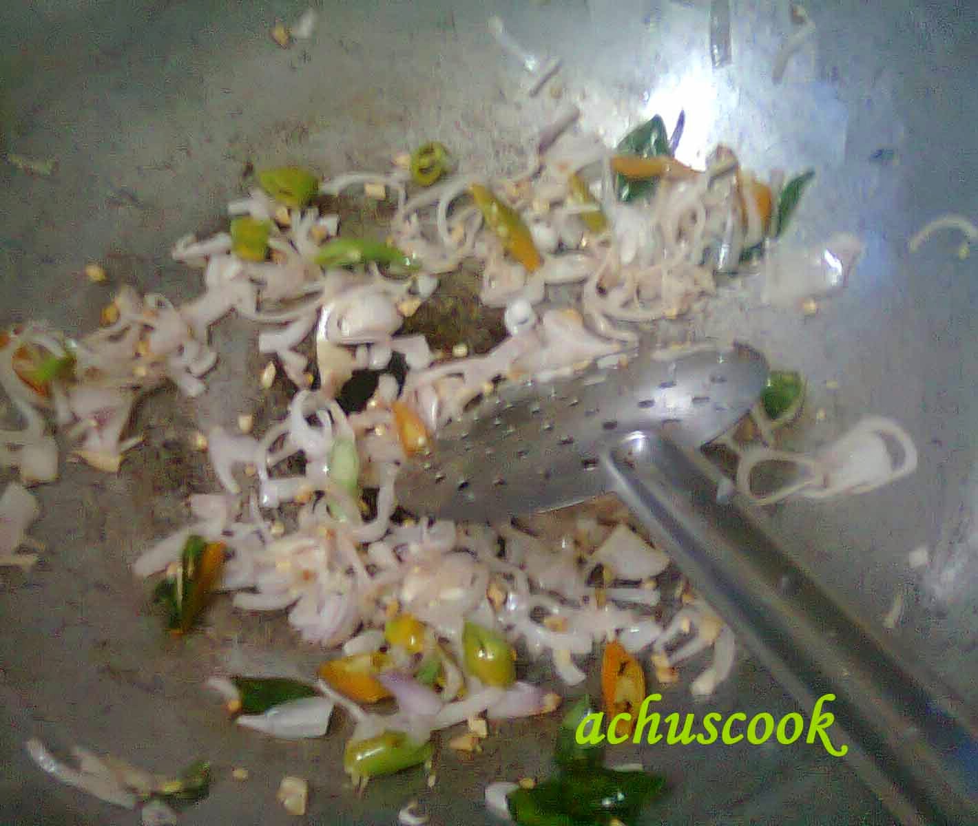 Kothu Idiyappam/ Kothu String hoppers ~ Achus Cook