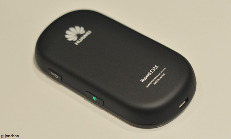 jonchoo: Three MiFi Huawei E586 review