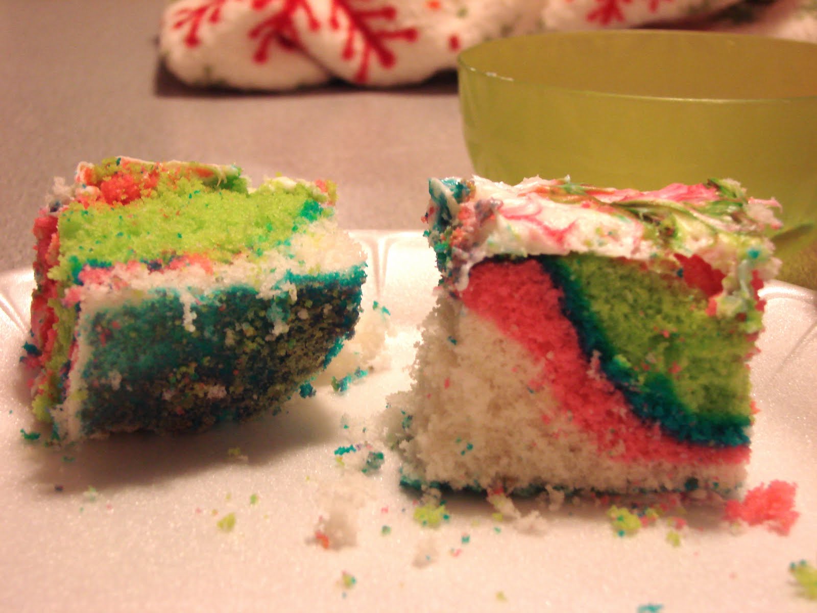 Beautiful Chaos: Tie Dye Cake