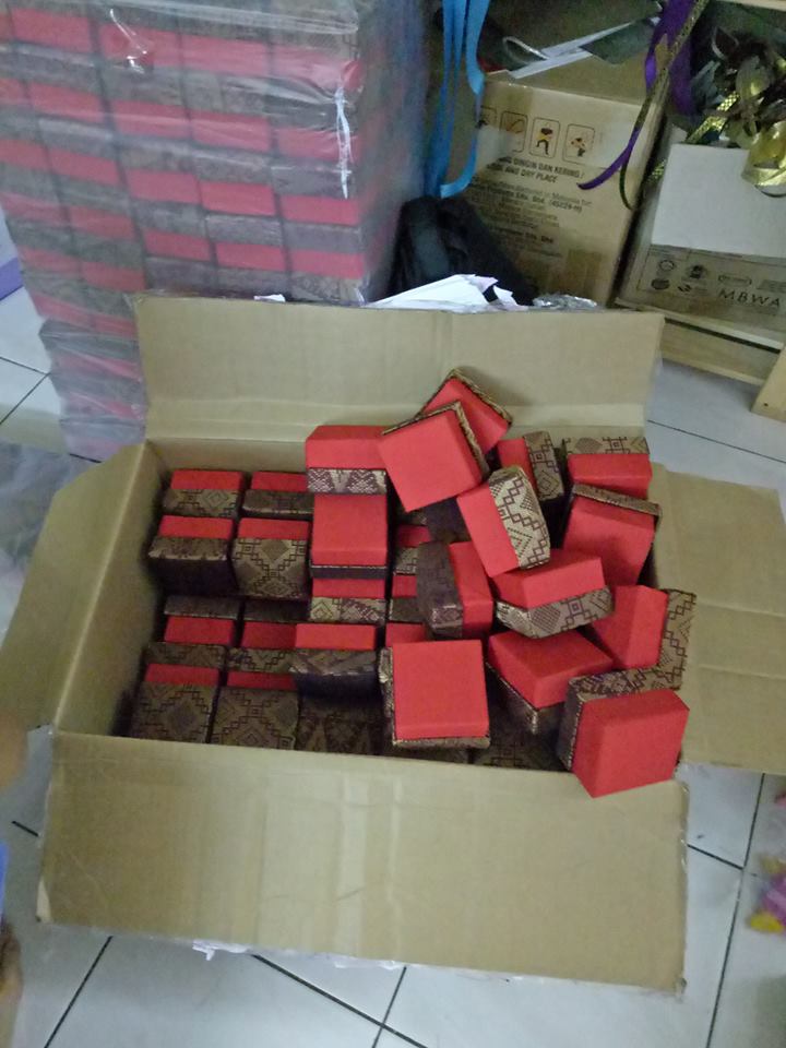 KOTAK HAMPER PREMIUM: KOTAK SONGKET ASLI